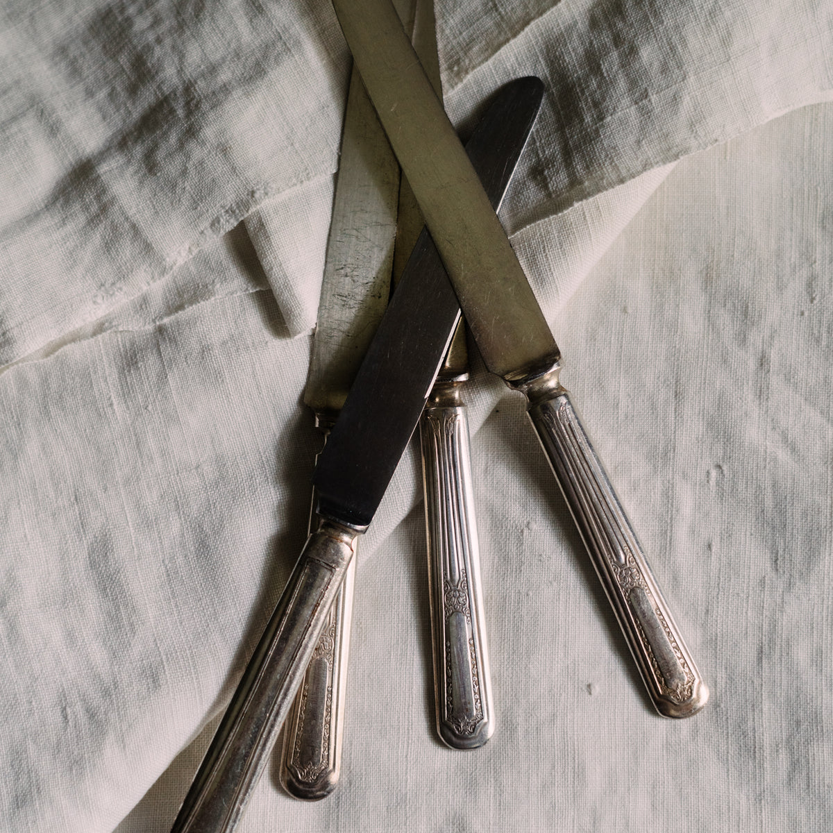 Vintage Collection of Dinner Knives – Saint Signora